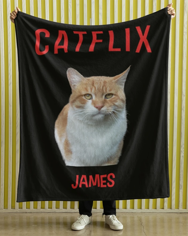Catflix Fleece Photo Blanket (Black) – The Wonder Piece